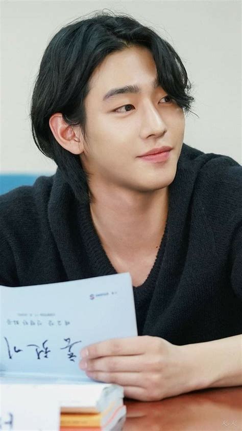 Pin By Meghan B On Celeb Crushes Korean Actors Handsome Korean