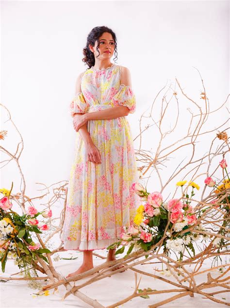 Candy Bloom Thithilii By Sahithee Reddy