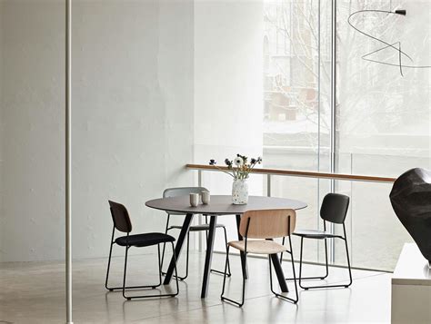 Cph 25 Round Table Viaduct Furniture