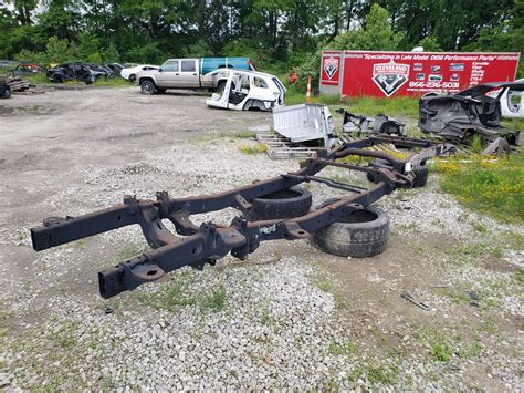 2005 05 Ram Srt 10 Viper Truck Quad Cab 4x2 Complete Frame Assembly 63 Box Auto Trans