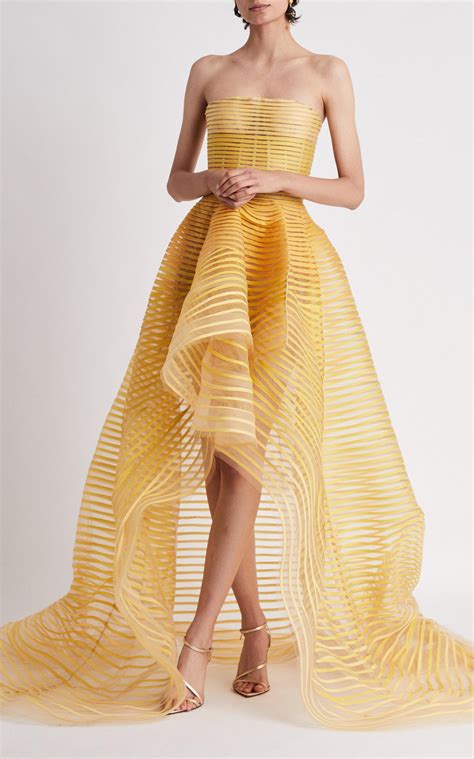 Oscar De La Renta Strapless Hi Low Gown In Yellow Lyst