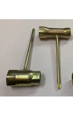 Plug Spanner At Rs 12piece In New Delhi Id 2849034895473