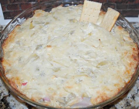 Hot And Cheesy Crab And Artichoke Dip