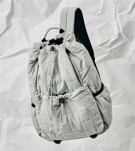 한층 더 포근해진 스트링 백 Sivillage에스아이빌리지