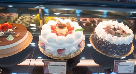 85 Degree Bakery Geburtstagstorte