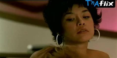 Yi Shin Breasts Butt Scene In Sex Is Zero