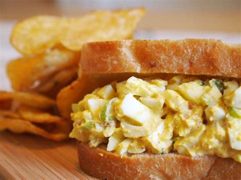 Más de 25 ideas increíbles sobre Sándwiches de ensalada de huevo en Pinterest