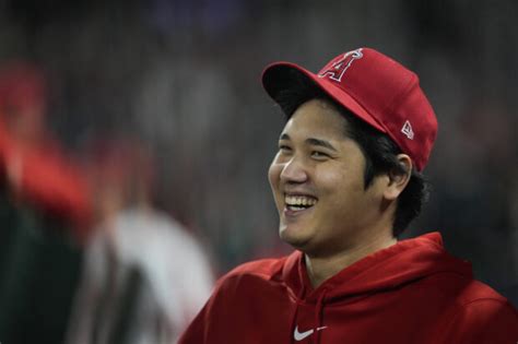Shohei Ohtani Agrees To Record 700 Million 10 Year Contract With