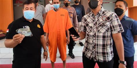 Berita Harian Pria Di Buleleng Sebar Foto Bugil Mantan Pacar Di