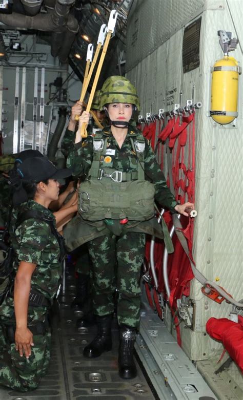 ข่าว Like สาระ ประวัติอดีตเจ้าคุณพระสินีนาฏ พิลาสกัลยาณี