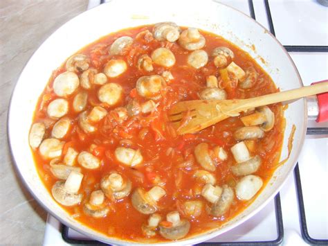 Tocanita Betivita Cu Ceapa Si Ciuperci Preparatedevis Ro