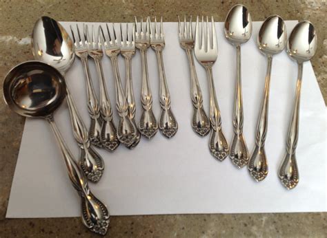 Vintage Towle Supreme Cutlery Japan Murano Pattern Glossy Stainless Steel Flatware 14 Set
