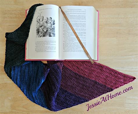 Ravelry Skewed Pattern By Jessie Rayot