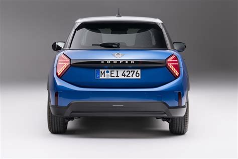 Mini Cooper 5 Deurs Nieuw Gezicht Oude Mini Autoweek