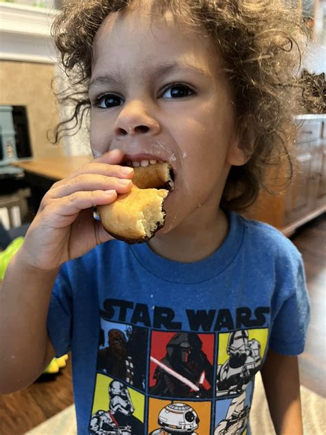 Teriyaki Bukkake On Twitter Donut For Snack 🍩