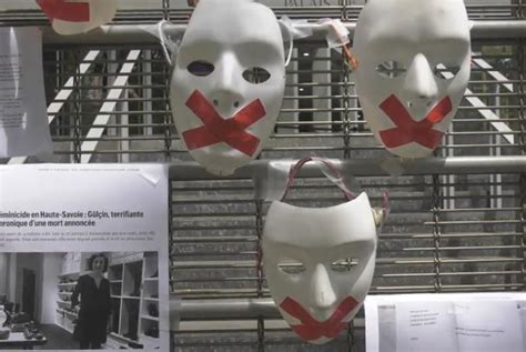Toulouseelles Manifestent Pour Lutter Contre Les Violences Conjugales