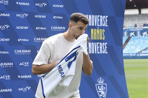 Fotos de la presentación del Maikel Mesa Bakis y Lecoeuche en el Real