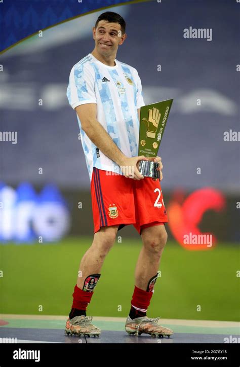 Rio De Janeiro Brazil July 10 Emiliano Martinez Of Argentina Smiles