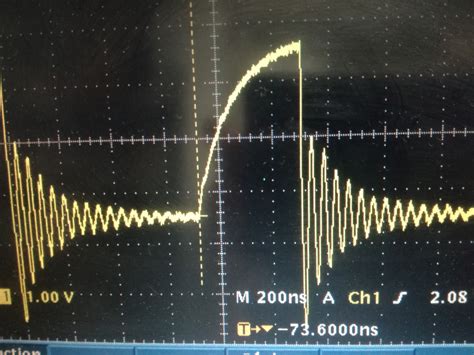 Microcontroller Ringing Issue On I2c Fm Bus Between Mcu And Few