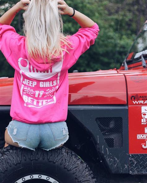 Jeep Girls Do It Better😉 Jeep Girl Jeep Wrangler Girl Trucks And Girls