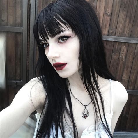 Идеи на тему «katrina Cher Model 250 в 2025 г тёмная фантазия