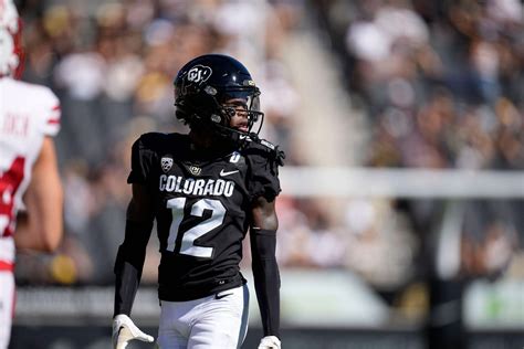 Travis Hunters Return Timeline How Long Is The Colorado Player Out