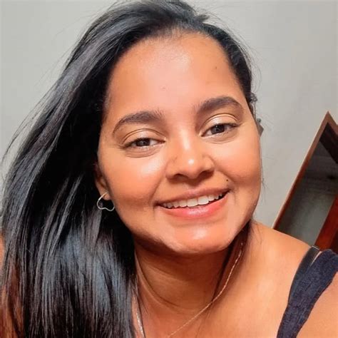 Luana Alvarenga Luana Alvarenga19 Threads Say More