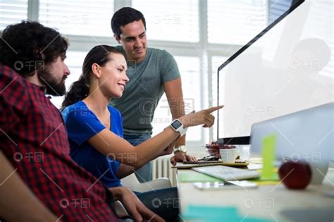 计算机免抠元素 图形设计师小组通过计算机进行交互 素材免费下载 626像素 格式 编号67723031 千图网 计算机免抠元素 图形设计师小组通过计算机进行交互 素材免费下载 626像素 格式 编号67723031 千图网