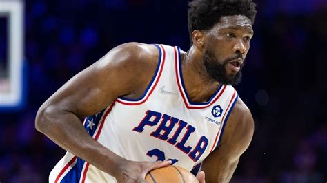 Inacreditável Desde O Início Joel Embiid Marcou 50 Pontos Em 27