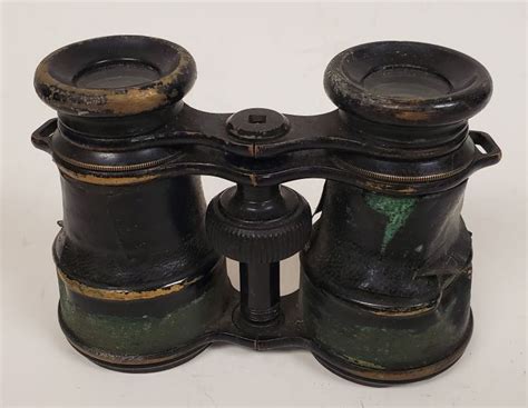 Vintage Touring Marque Iris De Paris Aviation Opera Glasses Binoculars Property Room