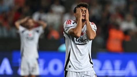 Mustafa Erhan Sakatlıklardan Kurtulamıyor Duhuliye 1903 Beşiktaş