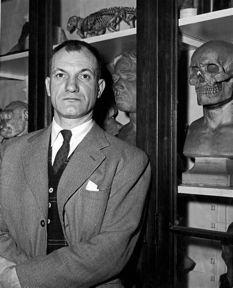 Ralph Solecki Who Found Humanity In Neanderthals Dies At 101 The New York Times