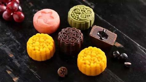 What Are Traditional Foods For Mid Autumn Festival Top 10 Moon