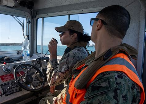 Dvids Images Oil Spill Training Image 1 Of 15