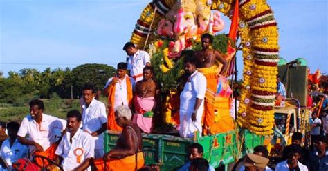 திருவாரூர் முத்துப்பேட்டையில் நடைபெற்ற விநாயகர் சிலை ஊர்வலம் படங்கள்