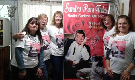 El Alma De Sandro Vive Y Se Escucha En El Eter De Sus Nenas” By