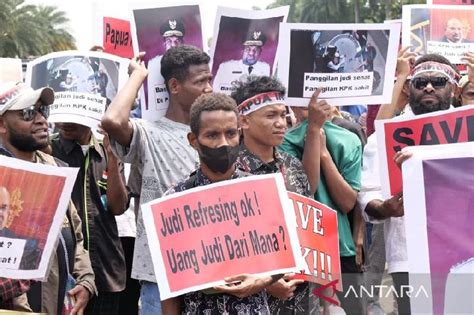 Mahasiswa Papua Dukung Proses Hukum Lukas Enembe KPK Jangan Takut