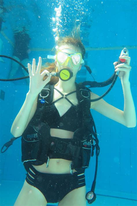 Scuba Diver Girls Scuba Girl Underwater Model Le Grand Bleu Scuba Diving Snorkeling Women