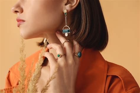 Statement Jewelry From Runway To Real Life