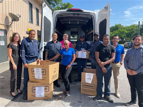 Sean Sereda Does It Again In Helping Serve Miamis Community In Jacobs… Caitey Spellman