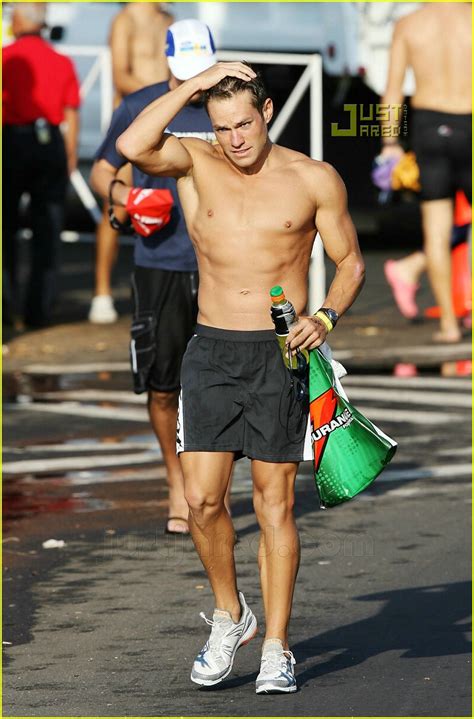 Andy Baldwins Underwear Run Photo 654811 Photos Just Jared Entertainment News