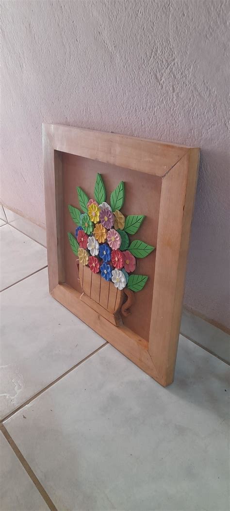 Quadro de Flor Entalhado em Madeira Maciça Elo7