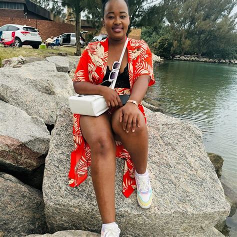 Umngani Weqiniso Uhlala Noma Sumthelele Ngophenyane💔🤣 She Called Her