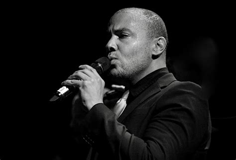 Gavin Hope Singer Biography