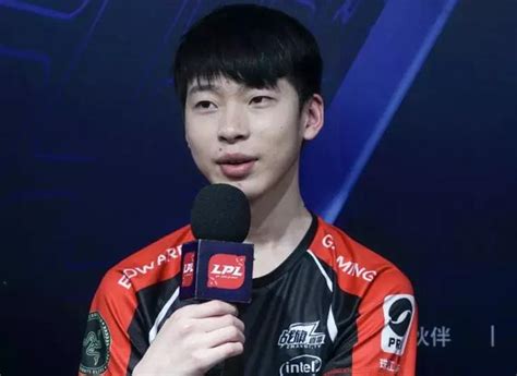 Edg賽後群訪：我們依舊是一支很有活力充滿希望的隊伍 每日頭條