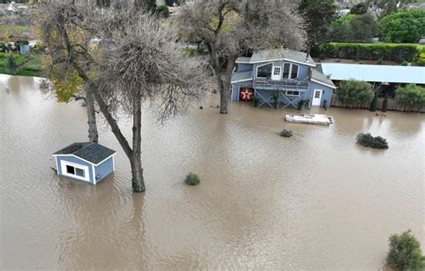 California se prepara para inundaciones catastróficas