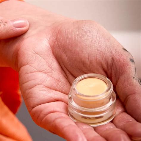 【楽天市場】lush アリーナ ソリッド パフューム 香水 フレグランス ヴィーガン プレゼント向け ベルガモット ジャスミン パチョリ