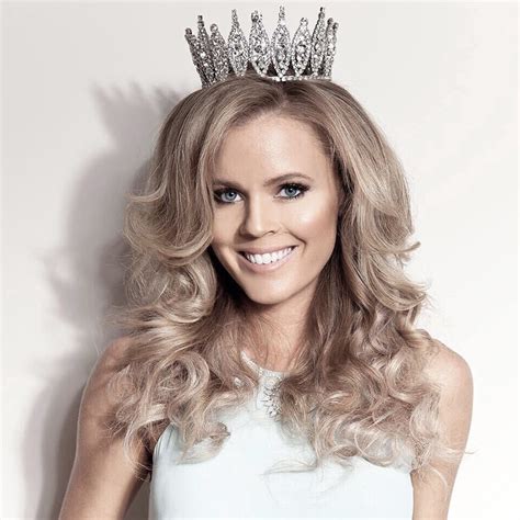 What Does A Pageant Judge Look For