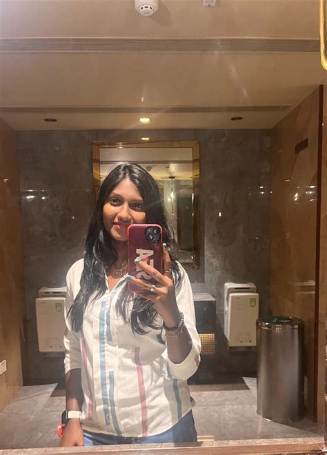 Rubasri Thanigaivel On Linkedin Lifequotes Mirrormagic Picoftheday Magicalmoments