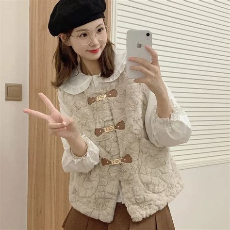 Жилетки с агнешка коса Дамски есенно зимни плътни къси жилетки с имитация на заешка коса Модни